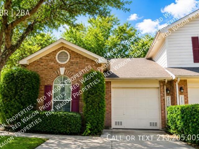 2 Br, 2 bath, Single Family 7703 Wexford Sq