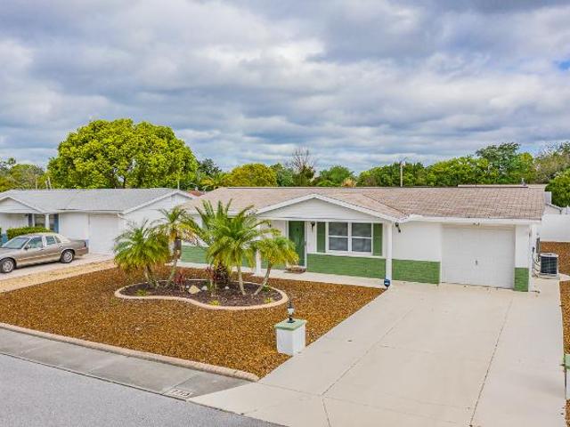 2 Br, 2 bath, Single Family 7715 Sue Ellen Drive