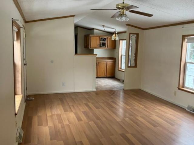 2 Br, 2 bath, Single Family 777 Stillwater Ave
