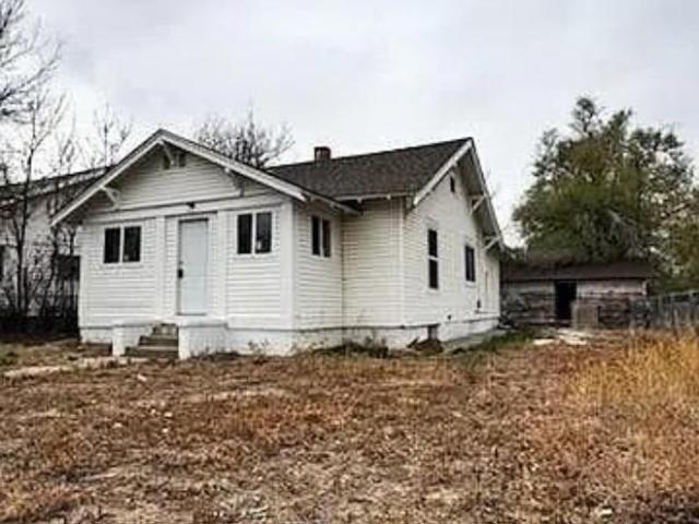 2 Br, 2 bath, Single Family 702 Rice Ave