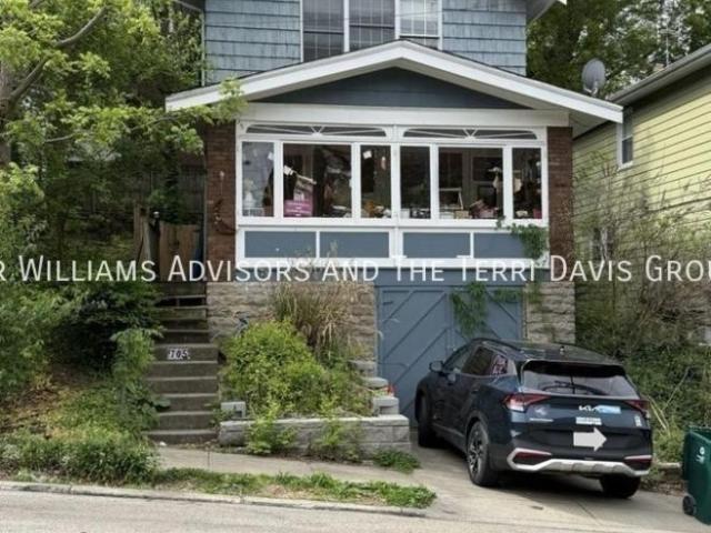 2 Br, 2 bath, Single Family 705 Riddle Road