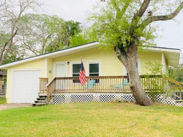 2 Br, 2 bath, Single Family 708 Winding Way
