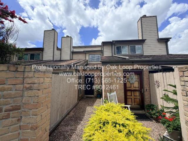 2 Br, 2 bath, Single Family 726 Country Place Dr