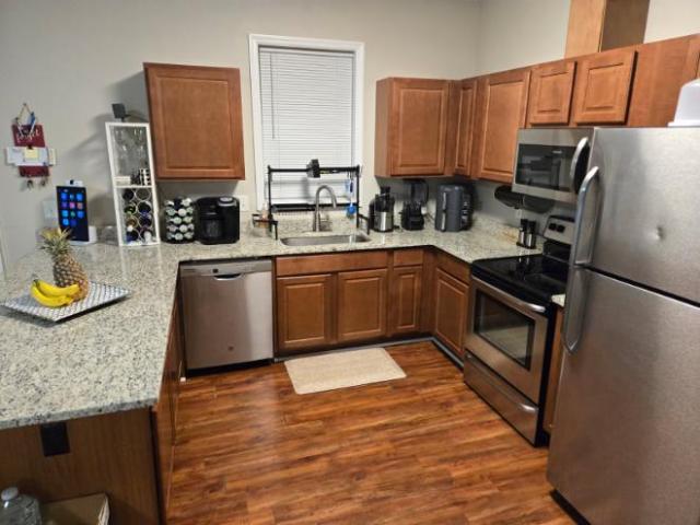 2 Br, 2 bath, Single Family 732 Ohio Pike