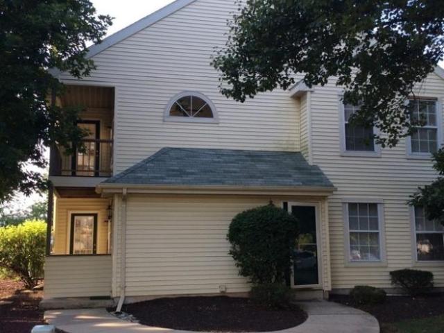 2 Br, 2 bath, Single Family 7359 B Sauerkraut Lane
