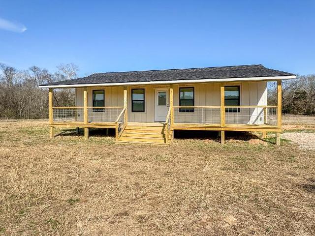 2 Br, 2 bath, Single Family 8869 State Highway 11 W