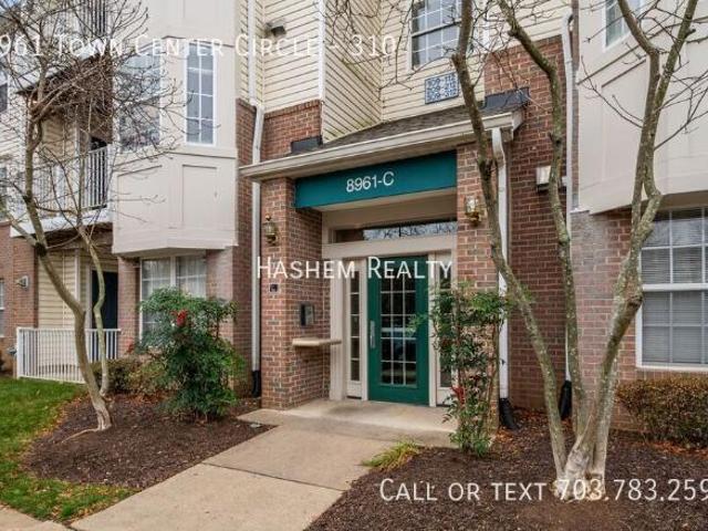 2 Br, 2 bath, Single Family 8961 Town Center Circle