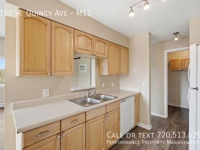2 Br, 2 bath, Single Family 8100 W Quincy Ave