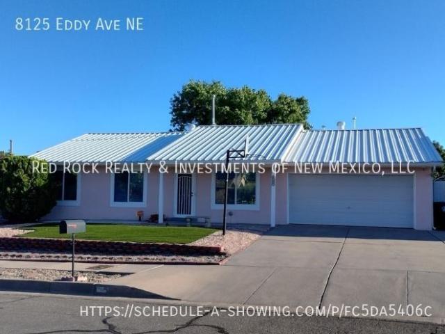 2 Br, 2 bath, Single Family 8125 Eddy Ave NE