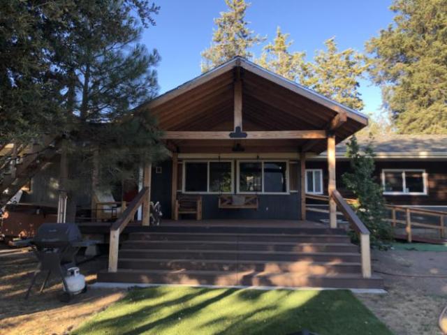 2 Br, 2 bath, Single Family 8304 Valley View Trl