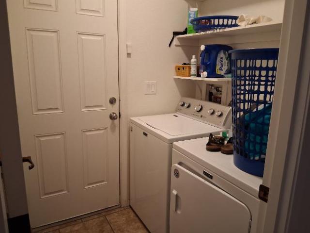 2 Br, 2 bath, Single Family 9664 East 35th Street