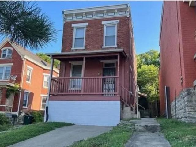 2 Br, 2 bath, Single Family 968 Ludlow Avenue