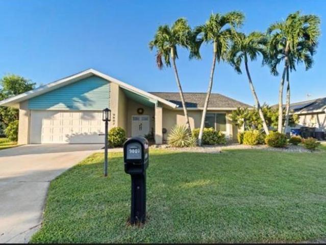 2 Br, 2 bath, Single Family 9802 Wildginger Dr