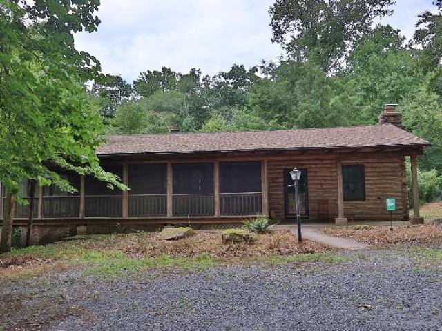 2 Br, 2 bath, Single Family 980 Mine Rd
