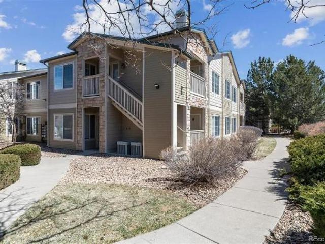 2 Br, 2 bath, Single Family 9954 East Carolina Circle