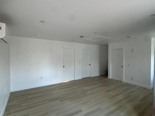 2 Br, 2 bath, Single Family 9971 Foster Rd