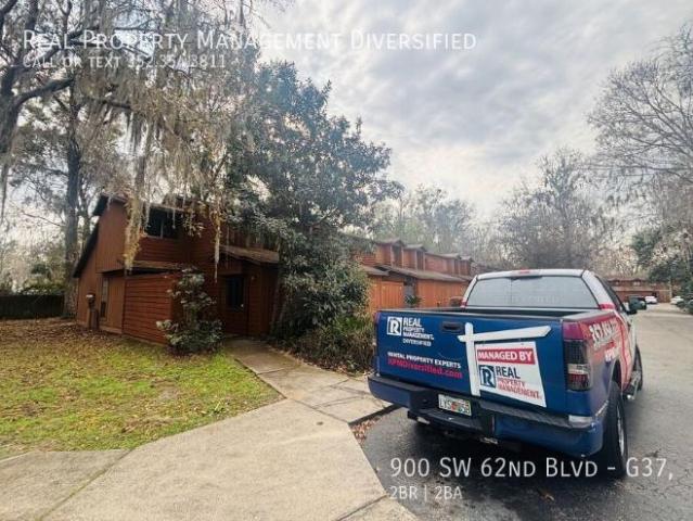 2 Br, 2 bath, Single Family 900 SW 62nd Blvd