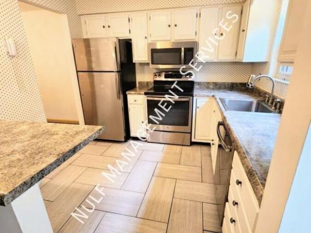 2 Br, 2 bath, Single Family 904 Sewickley Heights Drive