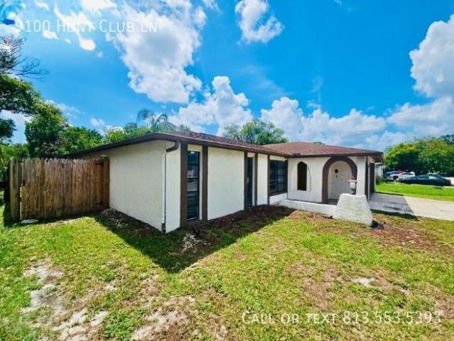 2 Br, 2 bath, Single Family 9100 Hunt Club Ln