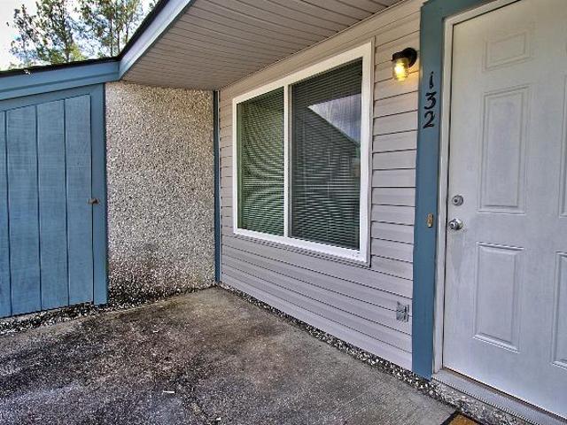 2 Br, 2 bath, Single Family 910 Brett Drive