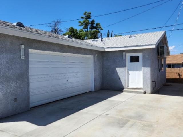 2 Br, 2 bath, Single Family 915 W 8th St