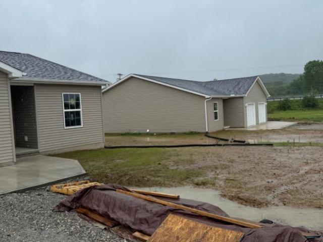 2 Br, 2 bath, Single Family 91 Gullion Lane
