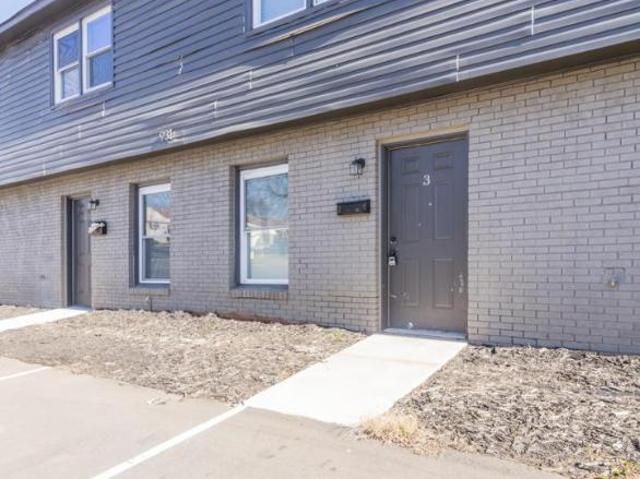 2 Br, 2 bath, Single Family 931 Cantwell St