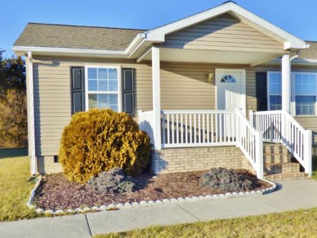 2 Br, 2 bath, Single Family 9379 Redtop Court