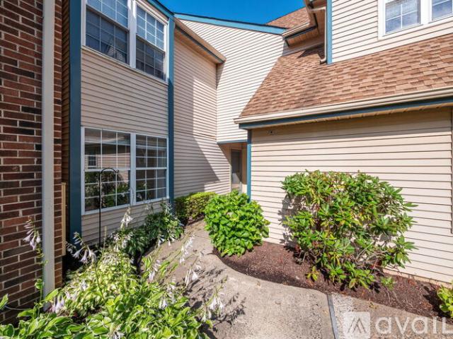 2 BR, 2 BA Apartment Allem Lane, Unit 126, Perkasie, PA 18944