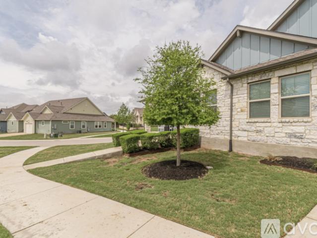 2 BR, 2 BA Apartment Kissing Tree Ln, Unit 104Balinese Cove #10, San Marcos, TX 78666