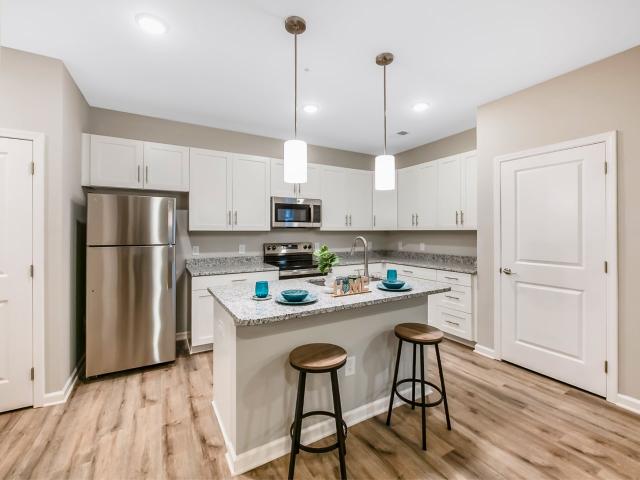 2 BR, 2 BA Apartment 143 Emerson Point Drive Unit 143 143 304, Elon, NC 27244