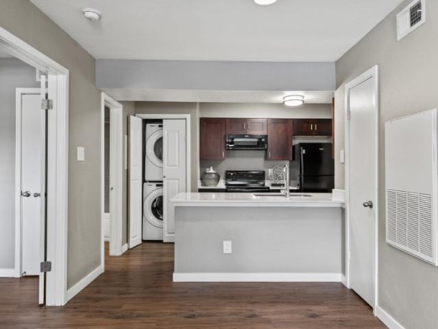 2 BR, 2 BA Apartment 1400 Clarewood Drive Unit 2 205, San Marcos, TX 78666