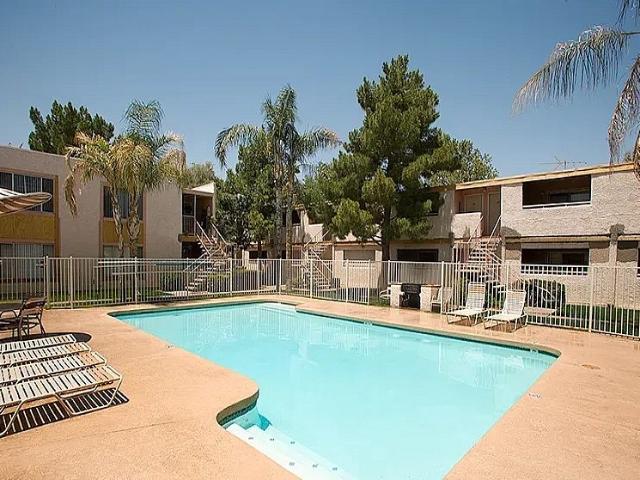 2 BR, 2 BA Apartment 14014 North 32nd Street Unit 05 126, Phoenix, AZ 85032
