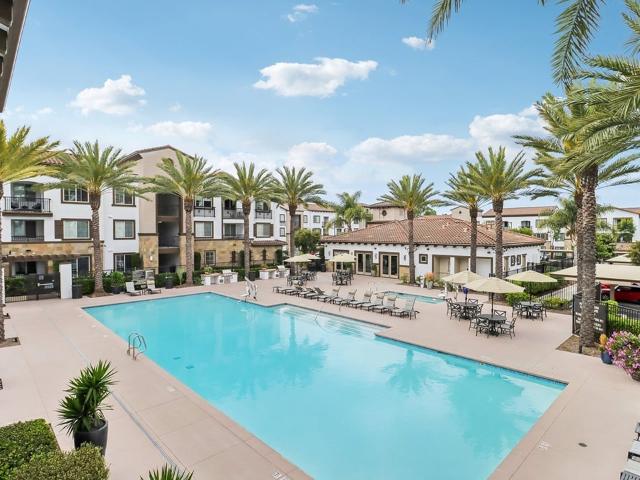 2 BR, 2 BA Apartment 1401 N Melrose Dr Unit 10 207, Vista, CA 92083