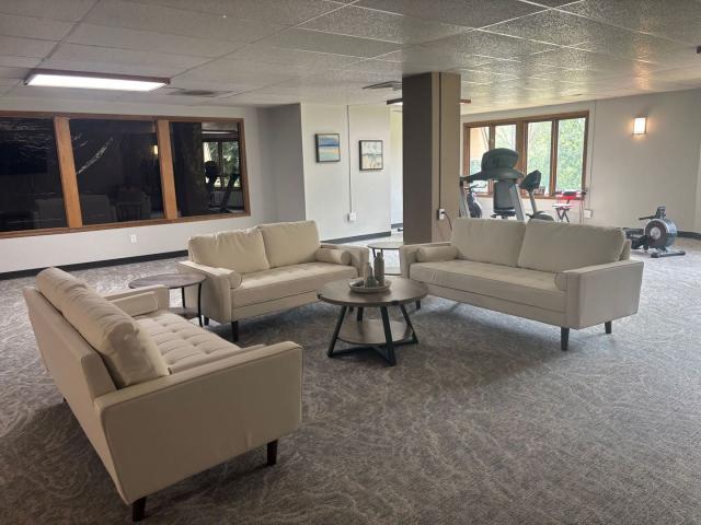 2 BR, 2 BA Apartment 1401 S Nicolet Road Unit 1401 063, Appleton, WI 54914