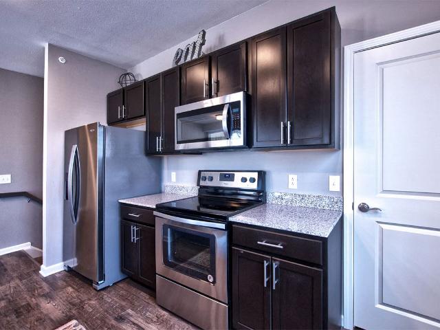 2 BR, 2 BA Apartment 1401 Park 33 Boulevard Unit 0302, Goshen, IN 46526