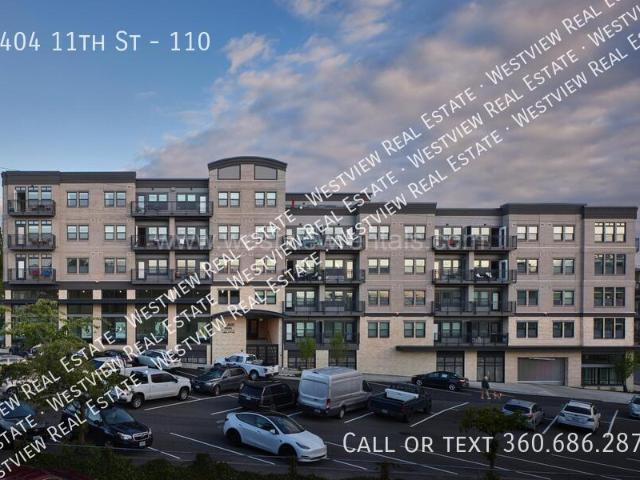 2 BR, 2 BA Apartment 1404 11th St, Bellingham, WA 98225