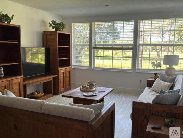 2 BR, 2 BA Apartment 1408 Palm Beach Trace Dr, Unit 1408, Royal Palm Beach, FL 33411