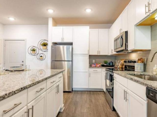 2 BR, 2 BA Apartment 14200 Duval Rd, Jacksonville, FL 32218