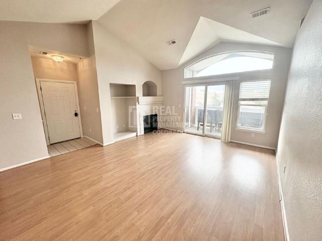 2 BR, 2 BA Apartment 14211 E 1st Dr, Aurora, CO 80011