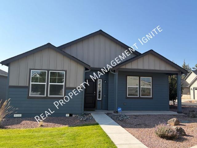 2 BR, 2 BA Apartment 1430 NW Upas Pl, Redmond, OR 97756