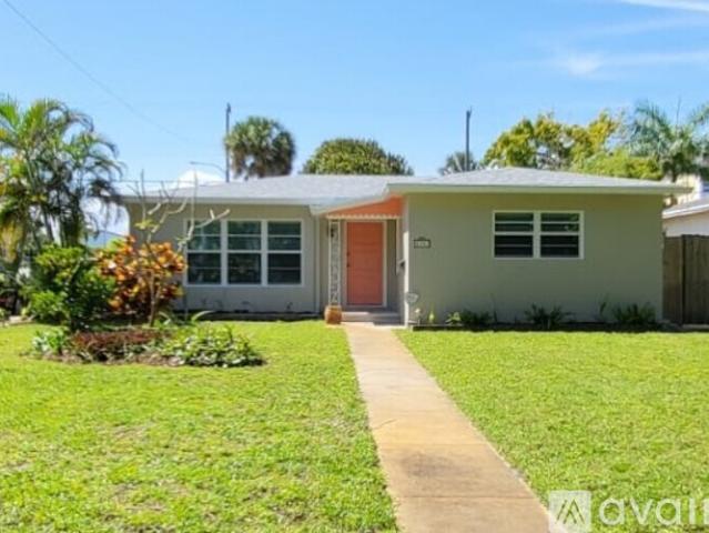 2 BR, 2 BA Apartment 1431 South Palmway, Lake Worth Beach, FL 33460