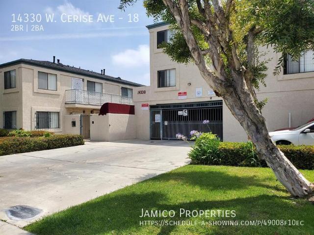 2 BR, 2 BA Apartment 14330 W. Cerise Ave, Hawthorne, CA 90250