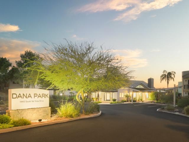 2 BR, 2 BA Apartment 1440 South Val Vista Drive Unit 2084, Mesa, AZ 85204