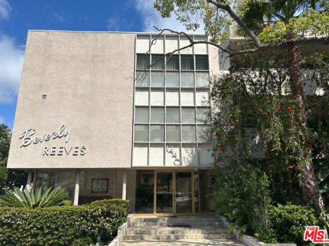 2 BR, 2 BA Apartment 1440 Reeves Street, Los Angeles, CA 90035