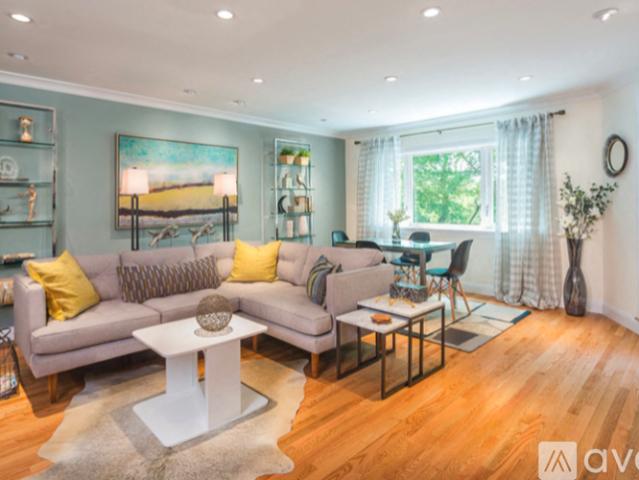 2 BR, 2 BA Apartment 1443 Beacon St, Unit 616, Brookline, MA 02446