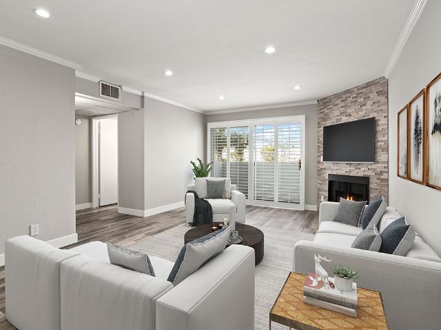 2 BR, 2 BA Apartment 14520 Magnolia Boulevard Unit 111, Sherman Oaks, CA 91403