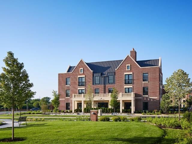 2 BR, 2 BA Apartment 145 Morris Lane Unit E209, Lake Forest, IL 60045