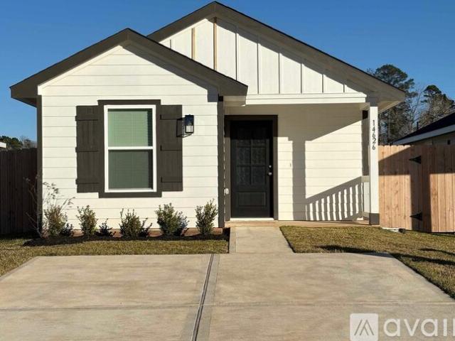 2 BR, 2 BA Apartment 14626 New Village Dr, Willis, TX 77378