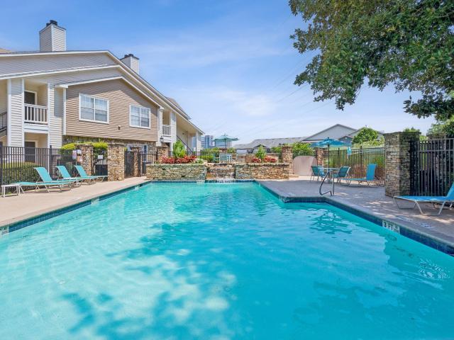 2 BR, 2 BA Apartment 1470 Sheridan Road Northeast Unit 1305, Atlanta, GA 30324